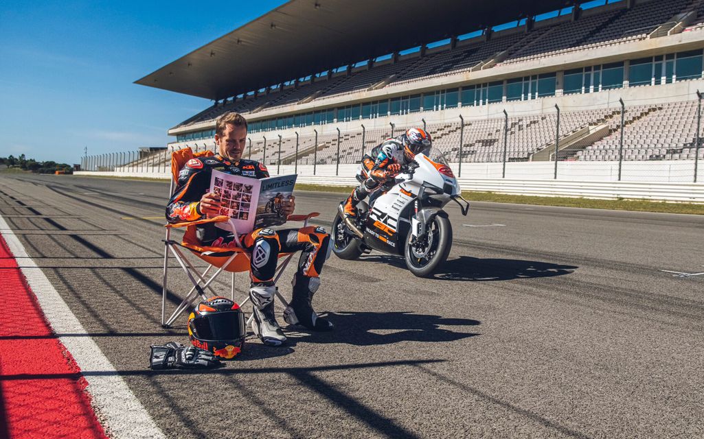 Moto - News, KTM: 70 anni con "Limitless", un magazine stampato in ...