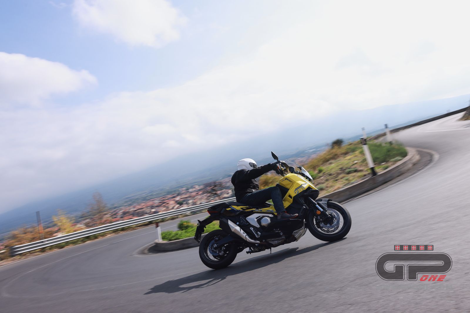 Moto - Test, Prova Honda X-ADV 750, il SUV su due ruote che vuole ...